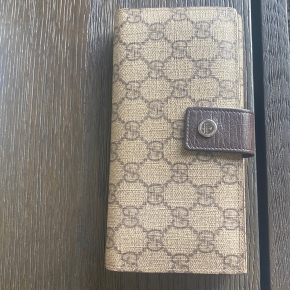 Accessories | Gucci Authentic Wallet | Poshmark